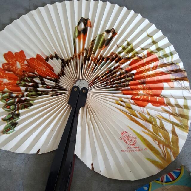Vintage Paper Fans, Hobbies & Toys, Memorabilia & Collectibles, Vintage ...