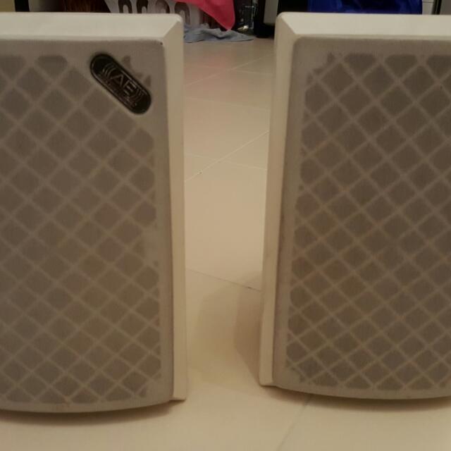 Spaker, Hobbies & Toys, Music & Media, Music Accessories on Carousell