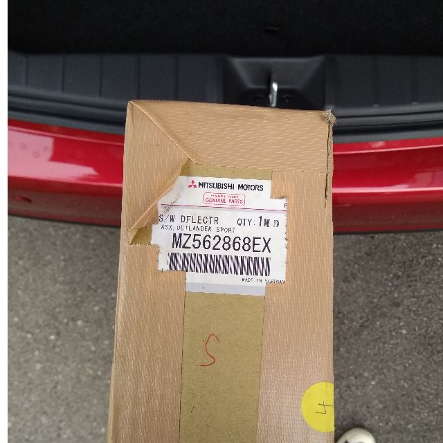 BNIB Original Mitsubishi ASX / Outlander Side Window Wind Deflector ...