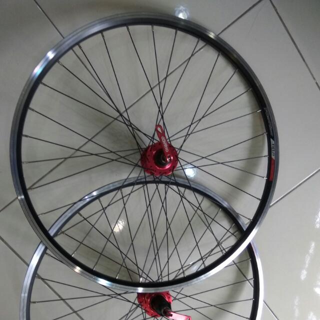 Brand New 26" Wheels (AlexRims DH19, Quando Hubs), Sports Equipment ...