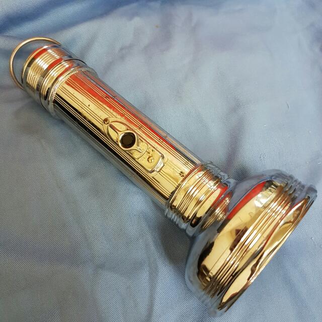 Vintage Handheld Eveready Torch Light, Hobbies & Toys, Memorabilia ...