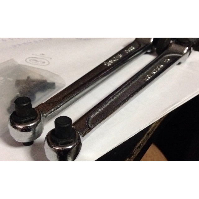 Pin Face Spanner Wrench (Japan), Car Accessories on Carousell