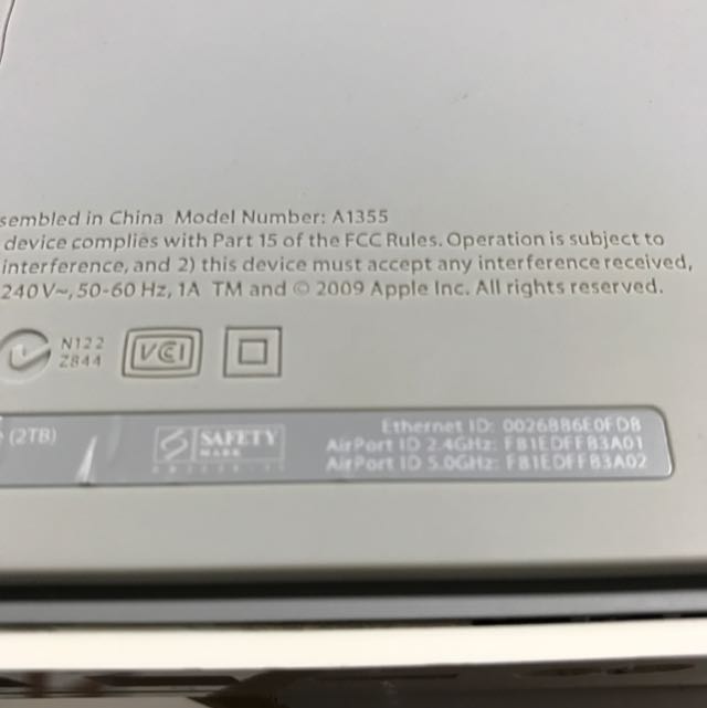 Apple Time Machine A1355, TV & Home Appliances, TV & Entertainment ...