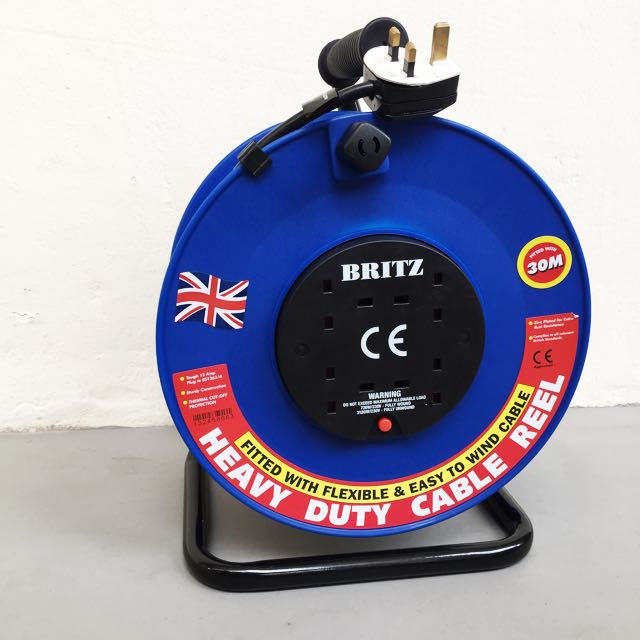 Heavy Duty Cable Reel 3 Core Wire, Computers & Tech, Parts ...