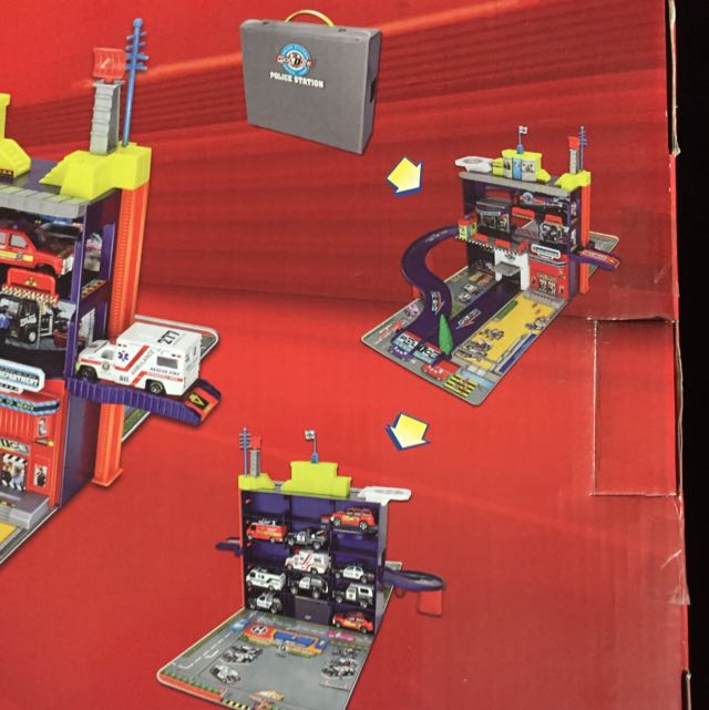 Fast Lane Police Station Play Set & Car Case, Hobbies & Toys, Toys ...