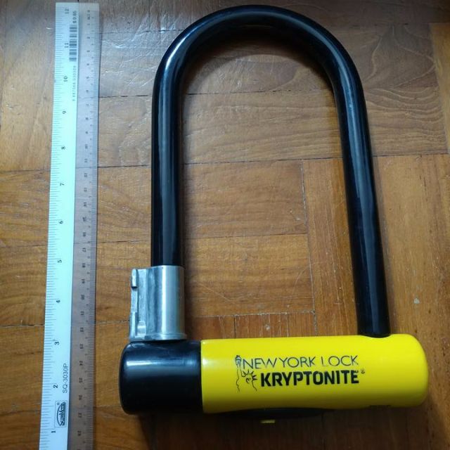 Kryptonite New York Lock Standard, Sports Equipment, Bicycles & Parts ...