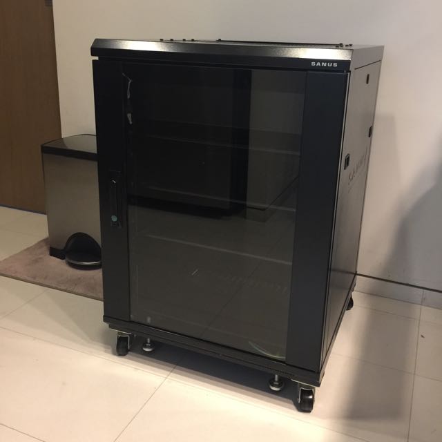 Sanus 15u AV Rack For Home Theatre, Audio, Soundbars, Speakers ...