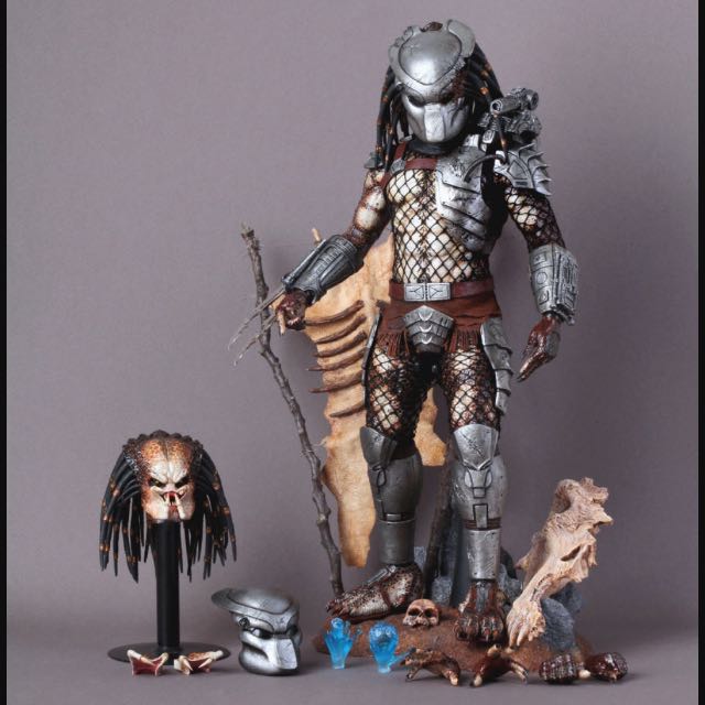 Hot Toys Predators Classic 12 Inch Figure, Hobbies & Toys, Toys & Games ...