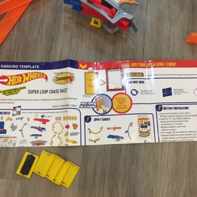 Hot wheels super loop chase race, Hobbies & Toys, Toys & Games on Carousell