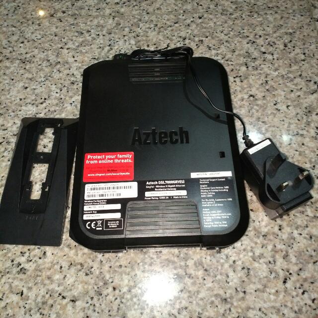 SINGTEL Aztech DSL7000GRV(S) Router, Computers & Tech, Parts ...