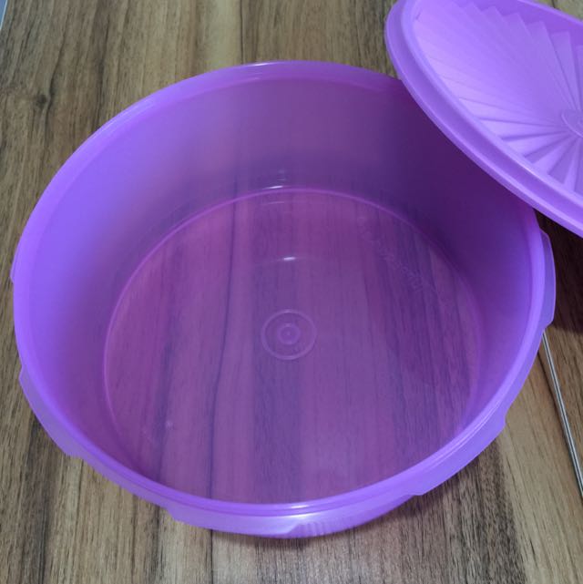 Tupperware Purple Round Canister, TV & Home Appliances, Kitchen ...