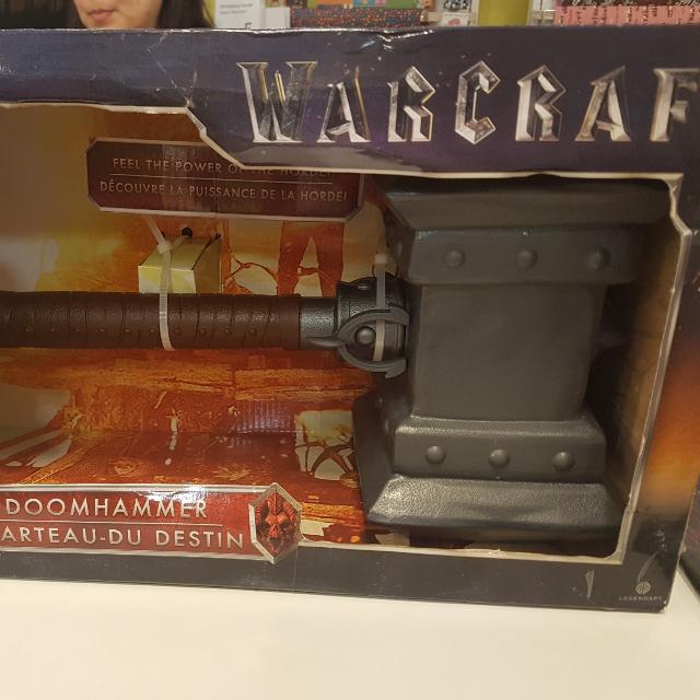 Warcraft Doomhammer Axe of Durotan, Hobbies & Toys, Toys & Games on ...
