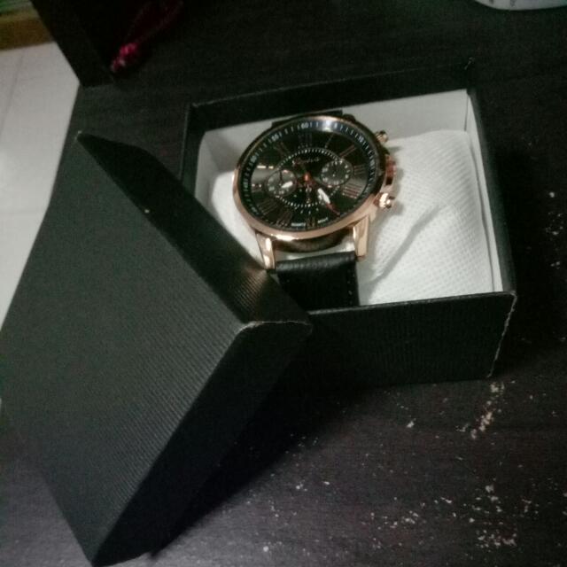 watch, Women's Fashion, Watches & Accessories, Watches on Carousell