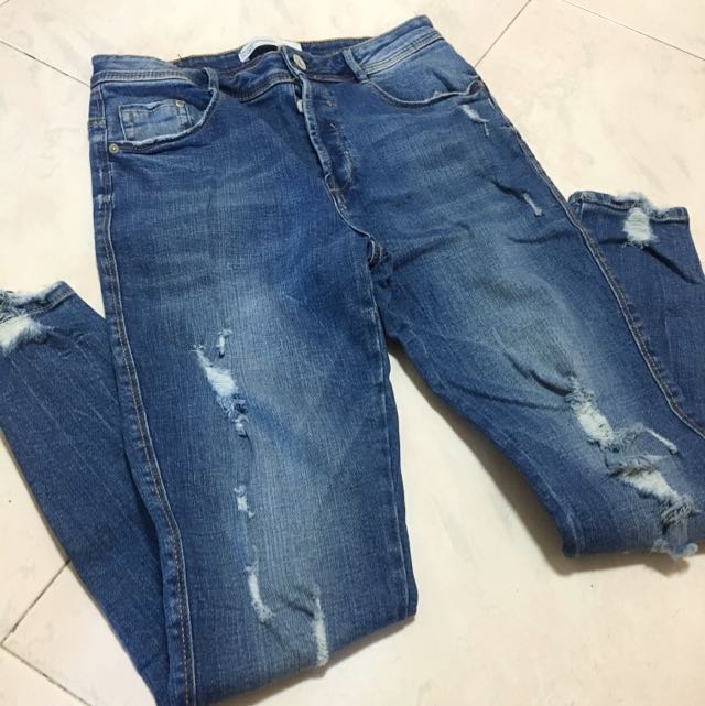 Zara Denim Ripped Jeans, Women's Fashion, Bottoms, Jeans & Leggings on ...