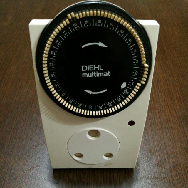 Air con Timer, Furniture, Others on Carousell