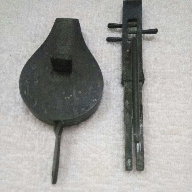 Antique Chinese Lock, Furniture & Home Living, Home Decor, Vases ...