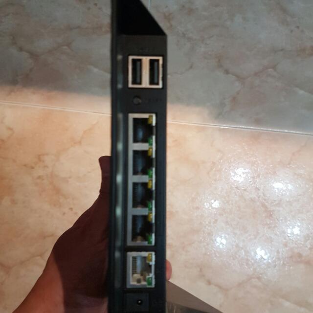 ASUS RT-56U, Computers & Tech, Parts & Accessories, Networking on Carousell