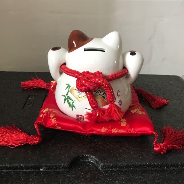 Fortune Cat Coin Bank, Hobbies & Toys, Stationery & Craft, Craft ...