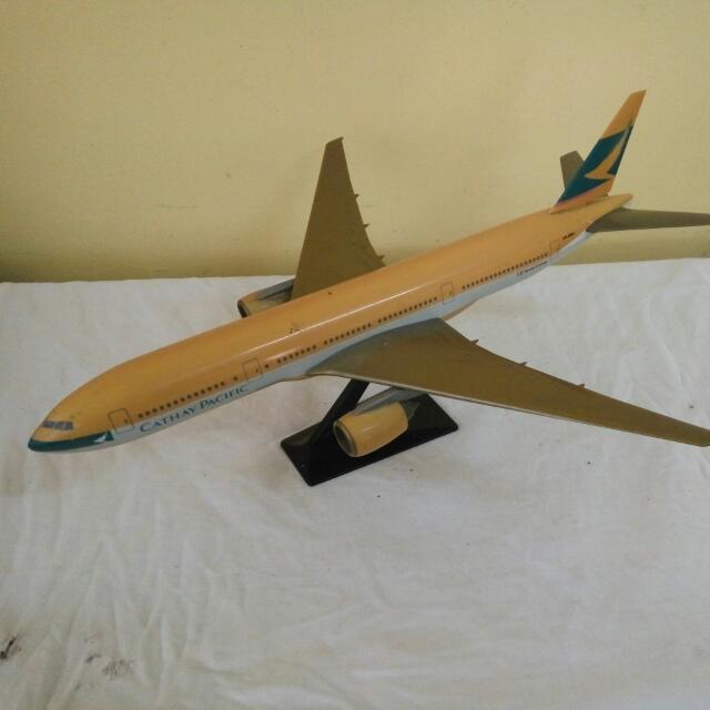 Vintage Old Aircraft Model, Hobbies & Toys, Collectibles & Memorabilia ...