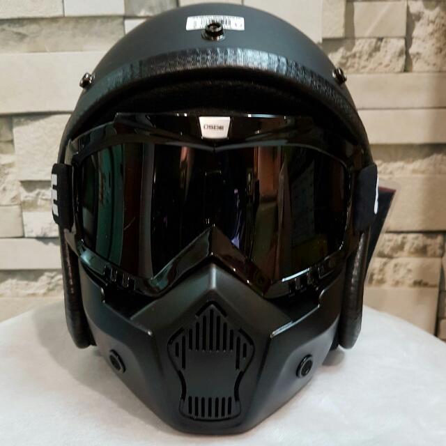 Japan Retro Helmet, Car Accessories on Carousell