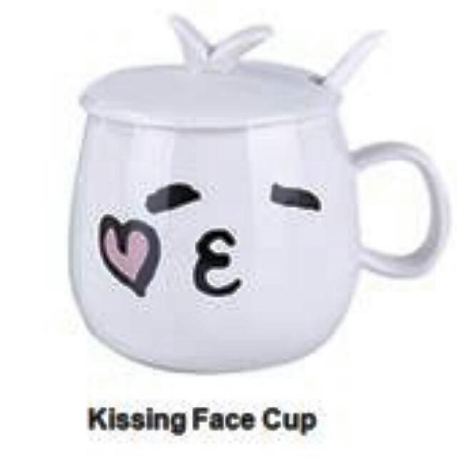 Kissing Face Mug With Lid and Spoon, Furniture & Home Living ...