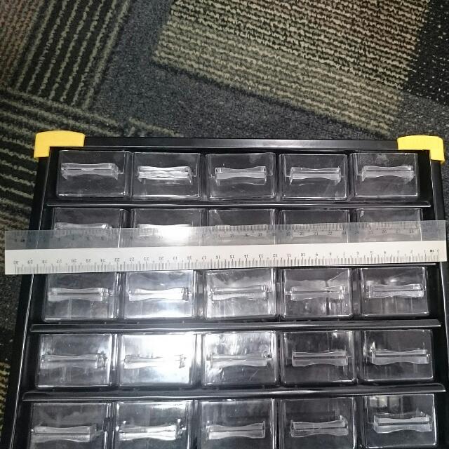 Holt Organizer Cabinet/Compartment, Women's Fashion, Jewelry ...