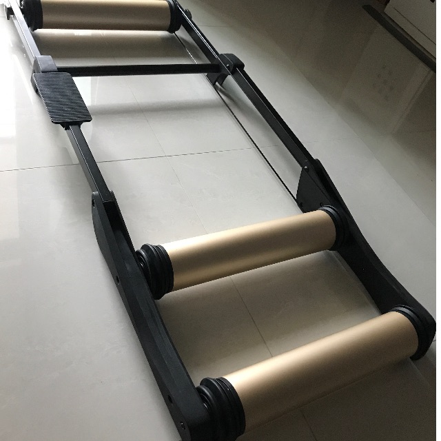Polifly W6 Roller Trainer, Sports Equipment, Bicycles & Parts, Bicycles on Carousell