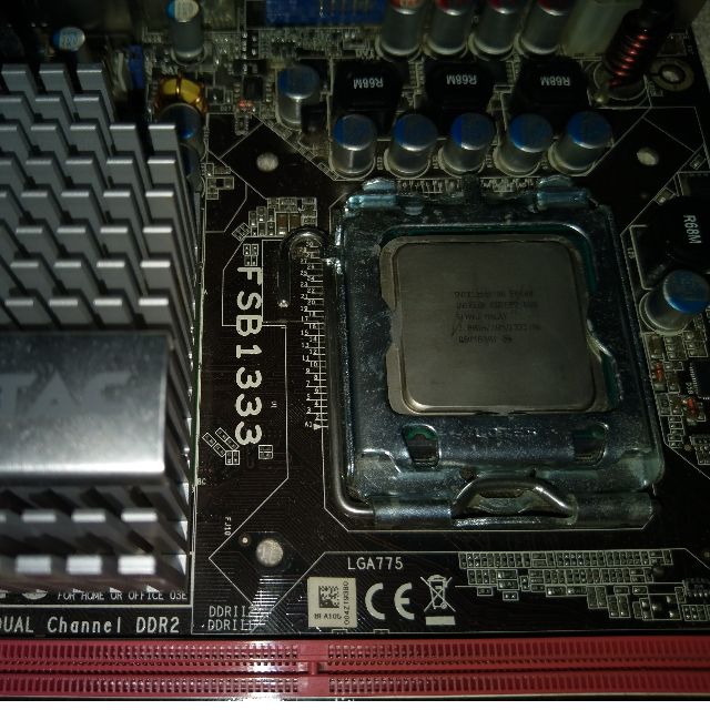 ZOTAC GeForce 9300-ITX WiFi with E8400 CPU Core 2 Duo, Computers & Tech ...