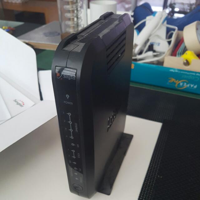 Singtel Aztech Wireless router Internet, Computers & Tech, Parts ...