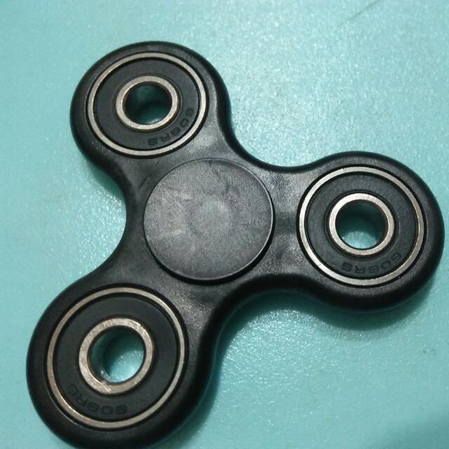 GOBRS Black Triple Spinner, Hobbies & Toys, Toys & Games on Carousell