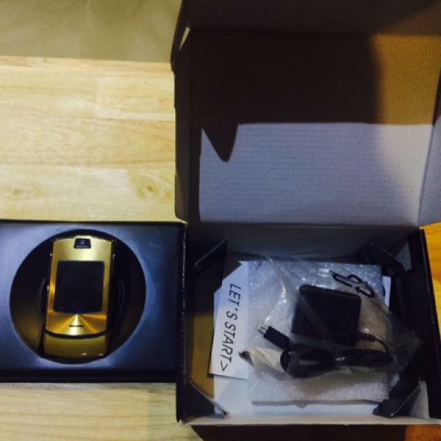 Classic New Motorola razr V3i, Mobile Phones & Gadgets, Mobile Phones ...