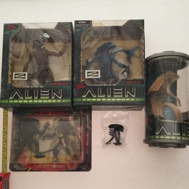 Alien Action Figures, Hobbies & Toys, Toys & Games on Carousell