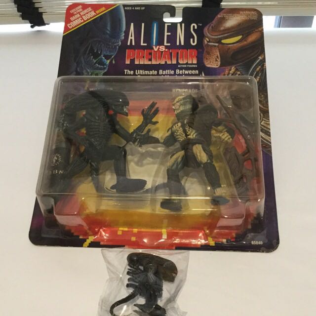 Alien Action Figures, Hobbies & Toys, Toys & Games on Carousell