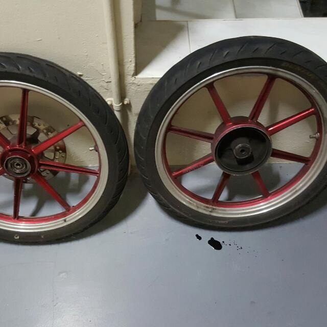 Spark 135 Racing Boy 8 Red And Chrome Lining, Car Accessories on Carousell