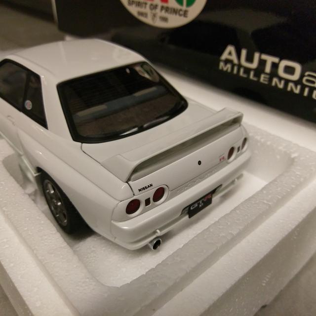 1/18 Autoart Nissan Skyline R32 GTR N1 Special Ver SRC (White ...