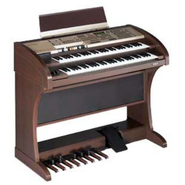 Orla Organ Used Piano, Bulletin Board, Looking For on Carousell