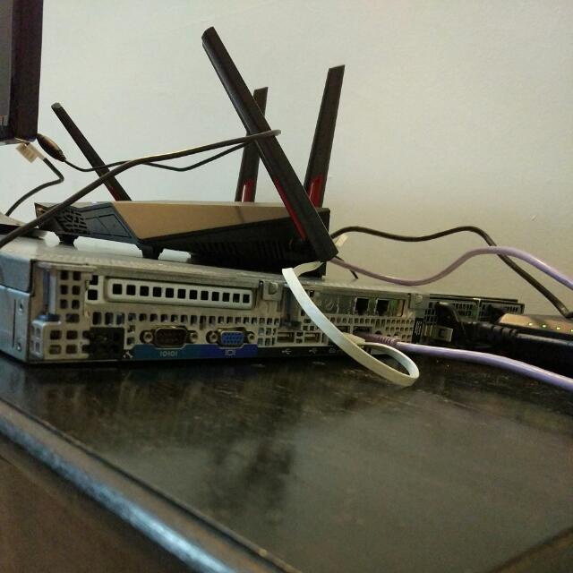 Dell powerEdge 1950 Gen 3, Computers & Tech, Desktops on Carousell