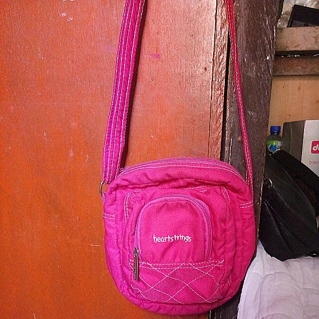 Heartstrings Bah, Women's Fashion, Bags & Wallets, Cross-body Bags on ...