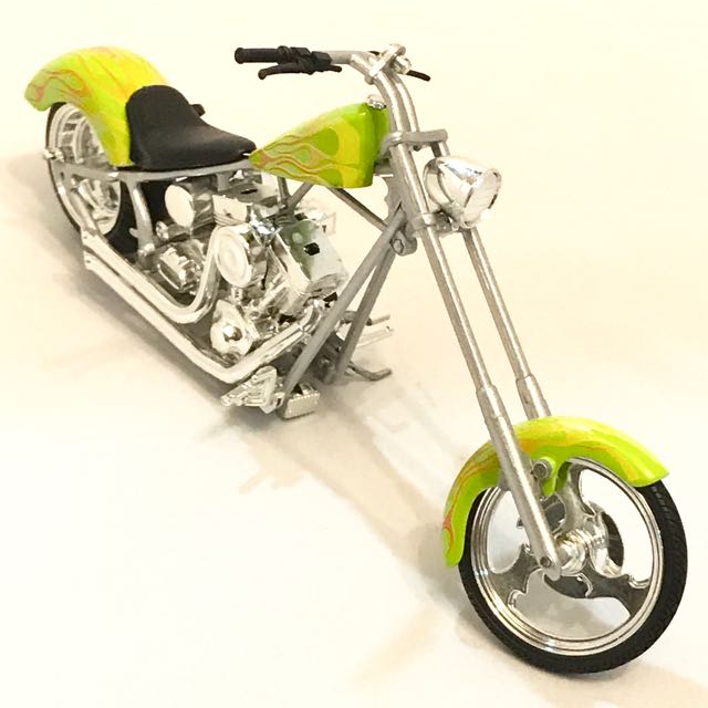 1:18 Scale Die-Cast Metal of OCC T-Rex Softail #2 Chopper As Seen On ...