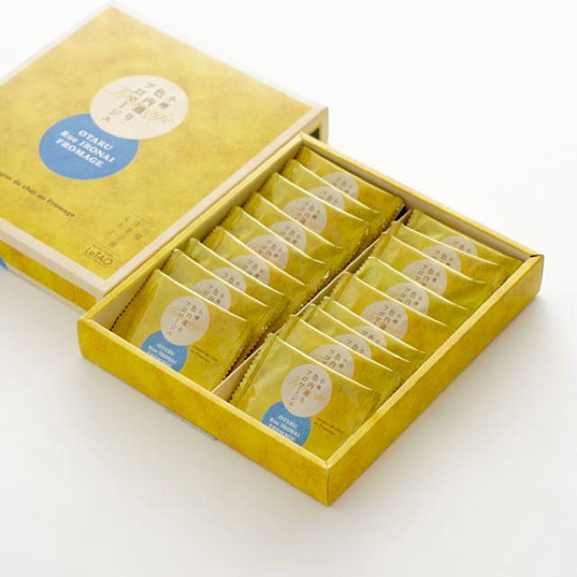 LeTAO Ironai Fromage Cheese Biscuit, Food & Drinks, Homemade Bakes on Carousell