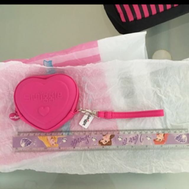 Smiggle Coin Pouch With Wrist Sling, Babies & Kids, Babies & Kids ...