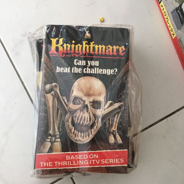 Knightmare Gamebooks Game Book TV Set Almost Like FF 57 Magehunter Dave ...