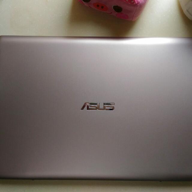 ASUS E200H Laptop/Netbook in Color GOLD, Computers & Tech, Laptops ...