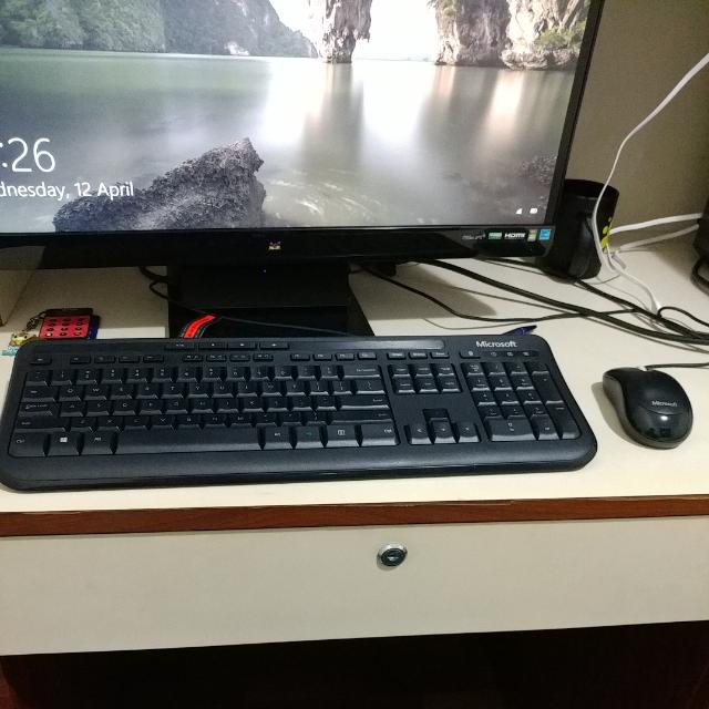 Microsoft Mouse Keyboard Set Computers And Tech Parts And Accessories 4870