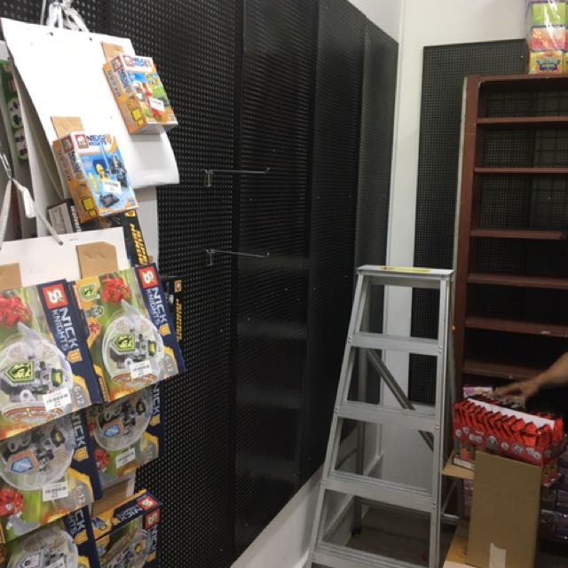 Peg Board, Pegs And Security Mangler, Everything Else on Carousell
