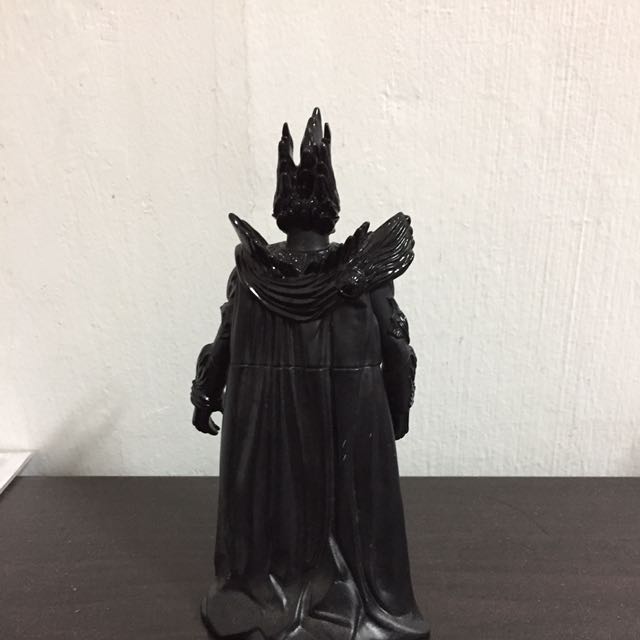 Bandai Ultraman Kaiju Ultra Monster Series Alien Emperor, Hobbies ...