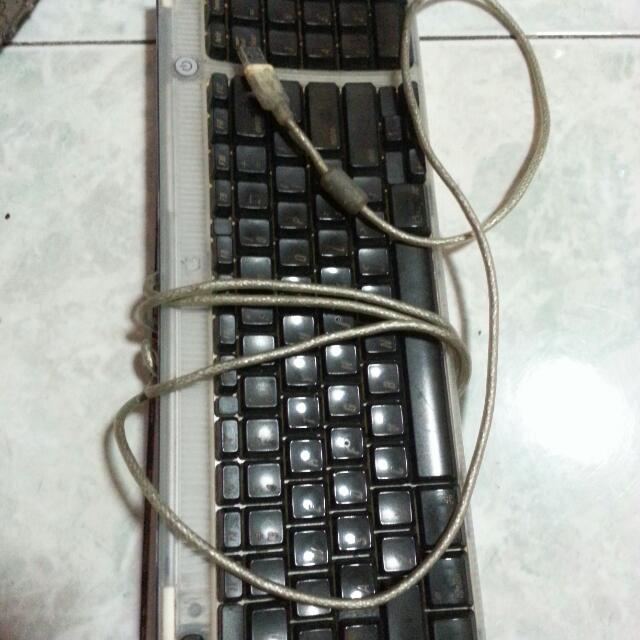 apper, Men's Fashion, Bags, Belt bags, Clutches and Pouches on Carousell