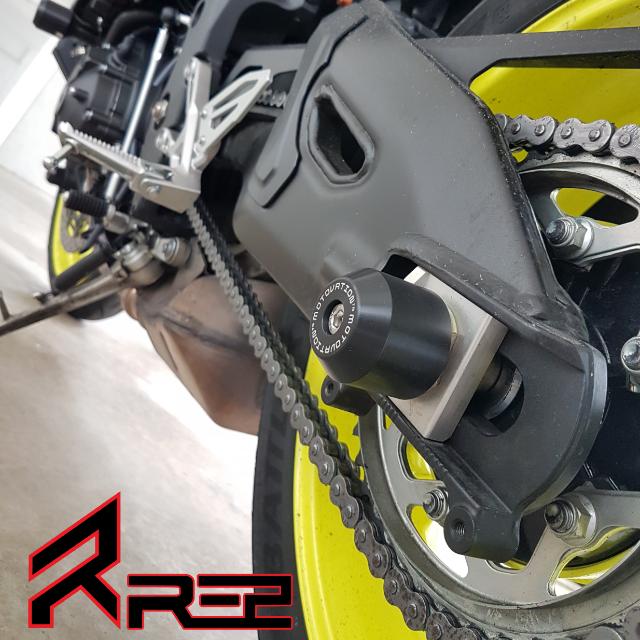 Yamaha MT-10 Motivation Front Fork & Rear Axle Slider, Motorcycles ...