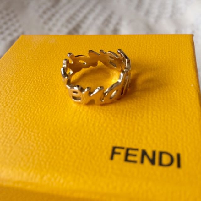 FENDI Script Ring In Gold, Luxury, Accessories on Carousell