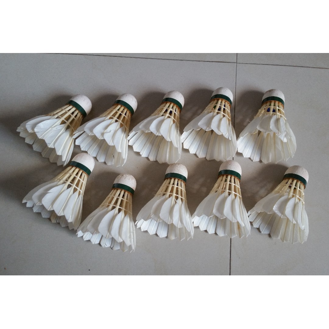Yonex Aerosensa 10 (AS-10) feather shuttlecocks, Sports Equipment ...